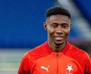 Oscar Dorley Crowned Liberia’s Best Footballer for 2025 - Verity News